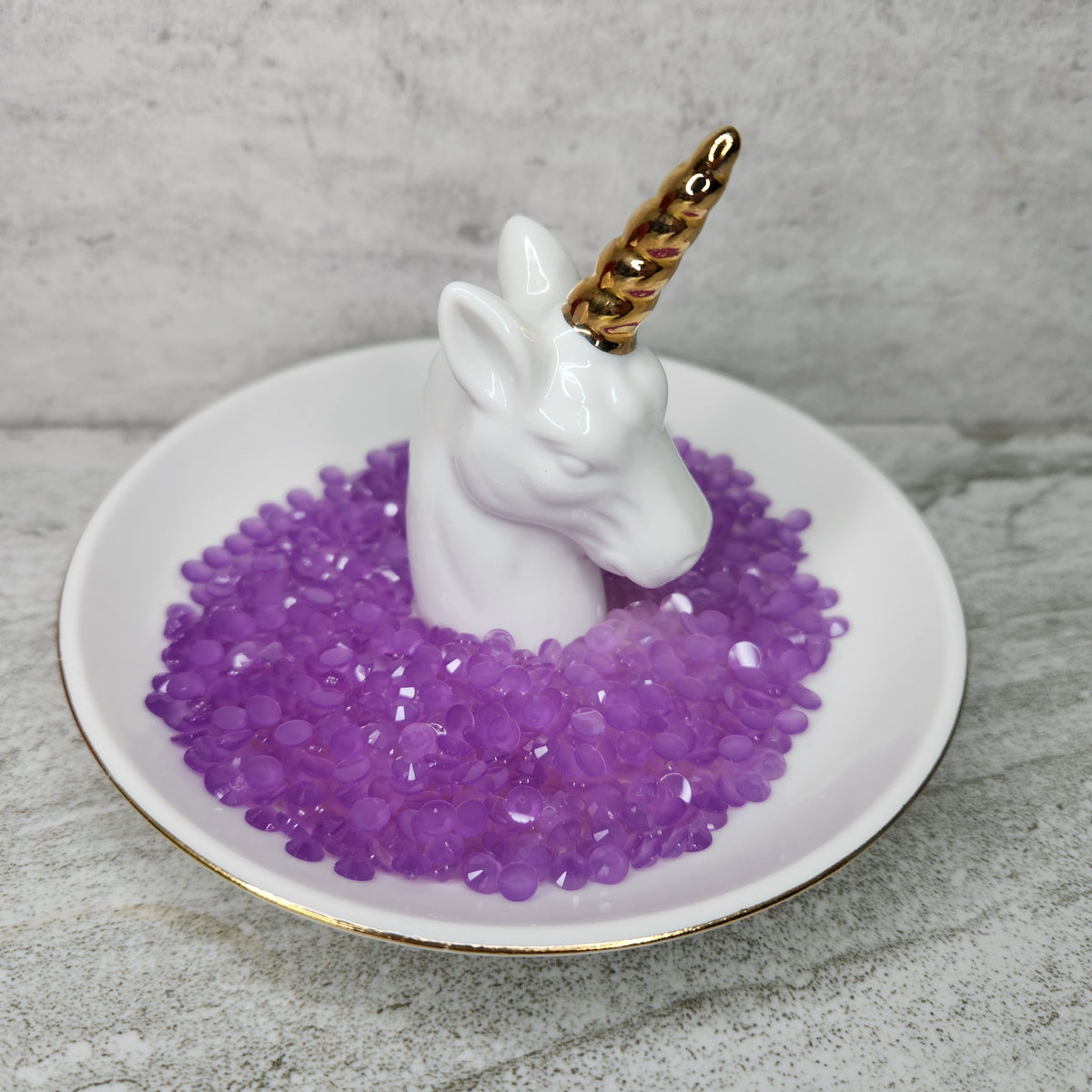 Lt. Pink to Dark Amethyst UV Resin Rhinestones – Grateful Glitters